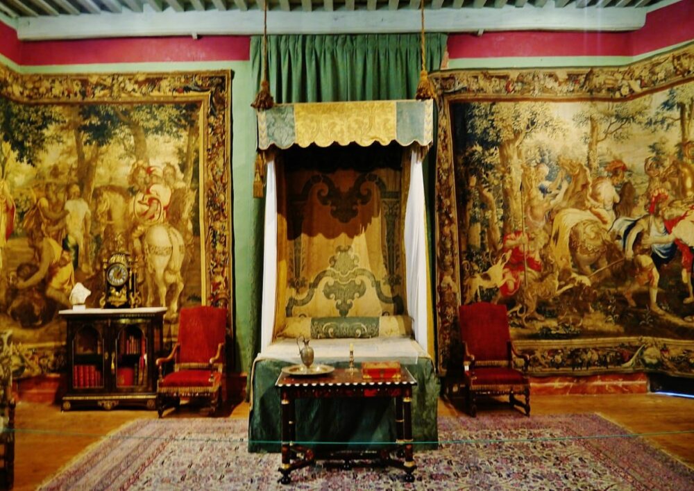 Le château de Cormatin : la renaissance du « petit Versailles de ...