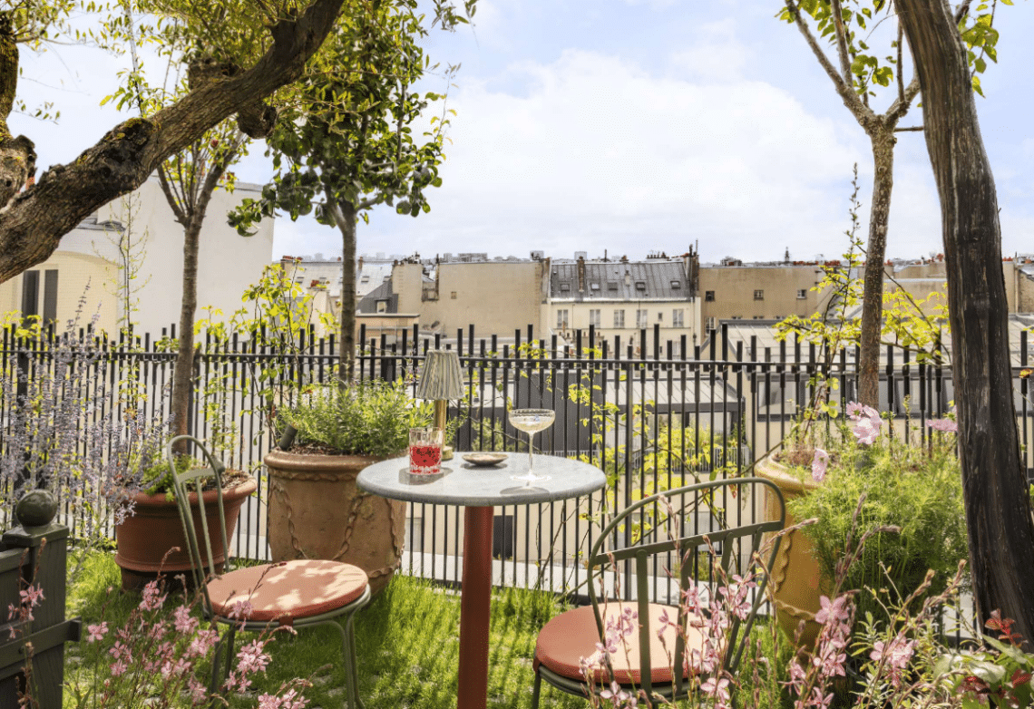 AC HOTEL NICE BY MARRIOTT : Le toit terrasse devient le rooftop le plus ...